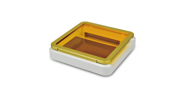 The Benefits of a Blue Light Transilluminator | BT Lab Systems